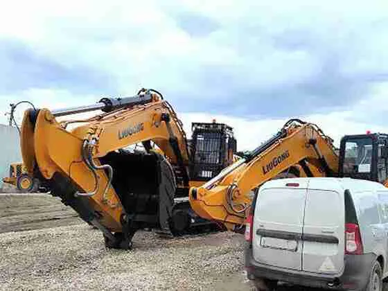 Automatic Greasing System For Excavator - Hyma