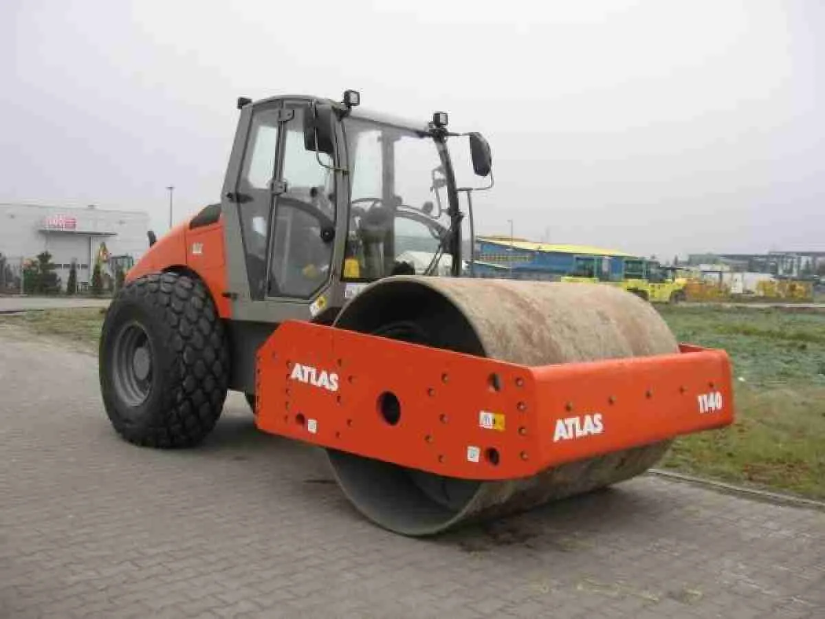 Road Roller Maintenance guide